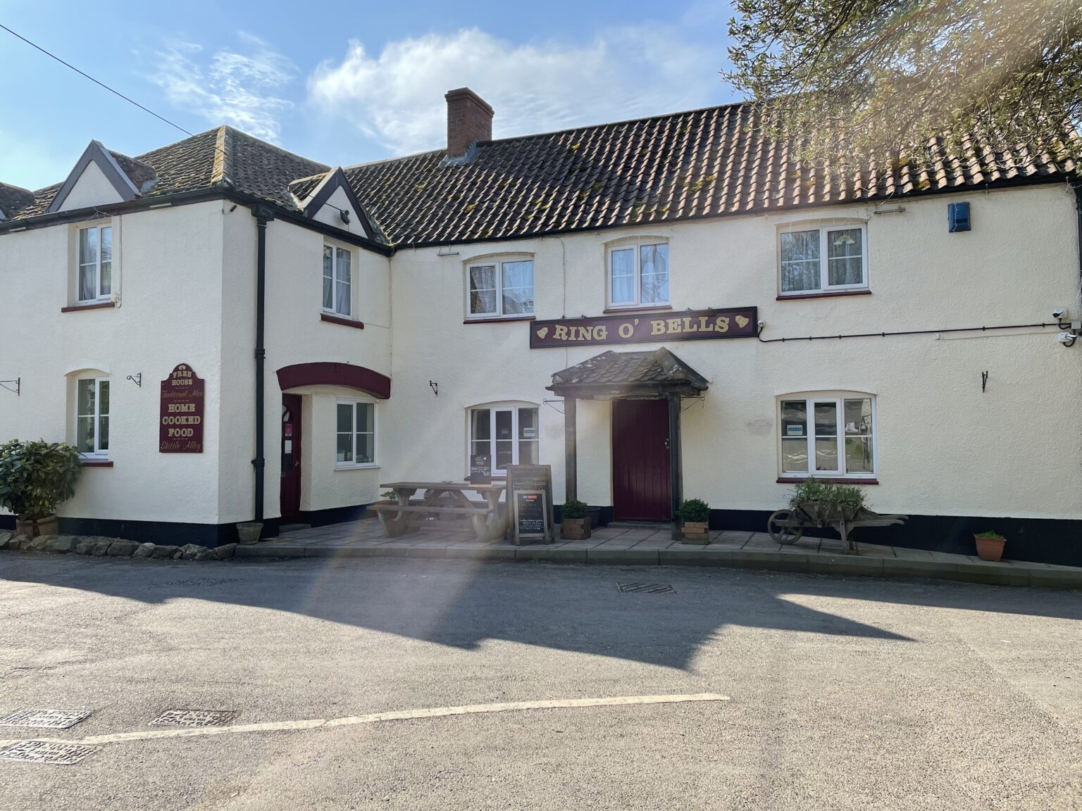 Pub Photos – The Ring O' Bells